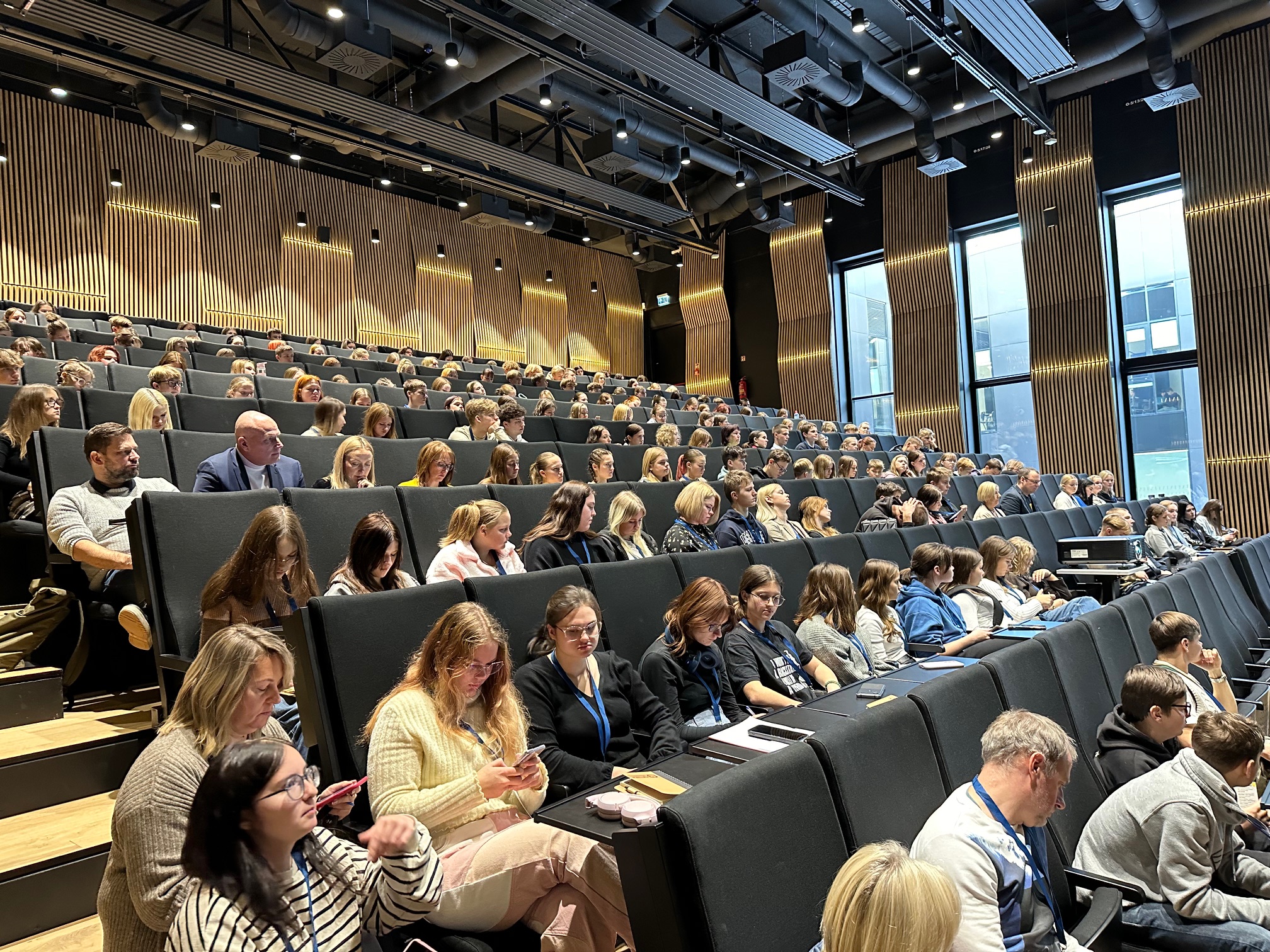 Ogres Valsts ģimnāzija